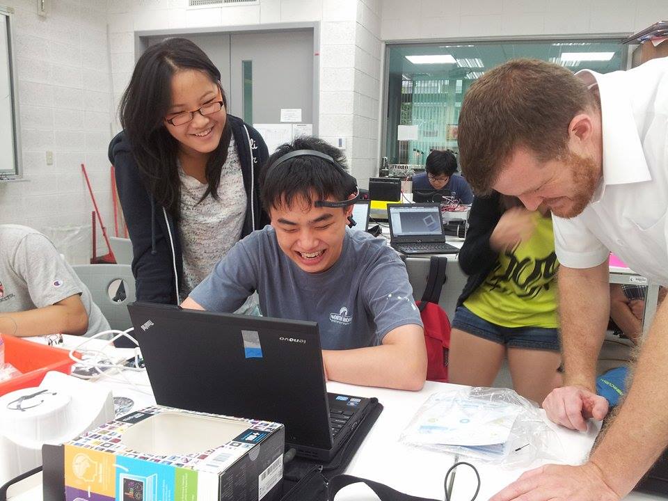 Mr. Fagen’s Four New Gadgets – THE BLUE & GOLD